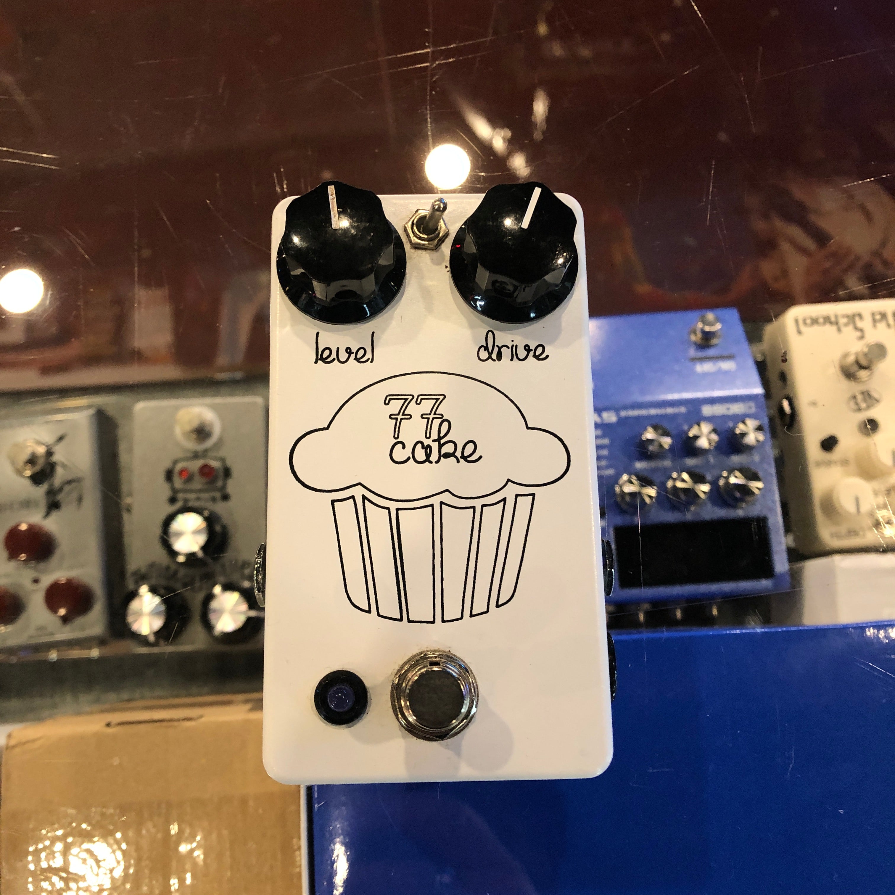 Little Big Tone 77 Cake | Big House Guitars